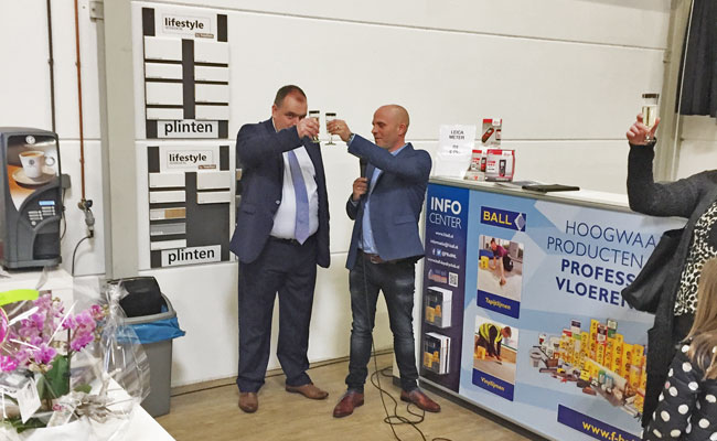 Headlam Houten geopend - Interieurjournaal.com