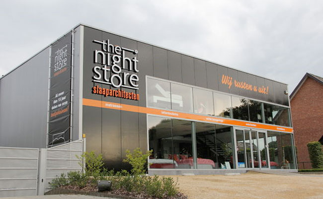 NL-Showroom Night-Store open - Interieurjournaal.com